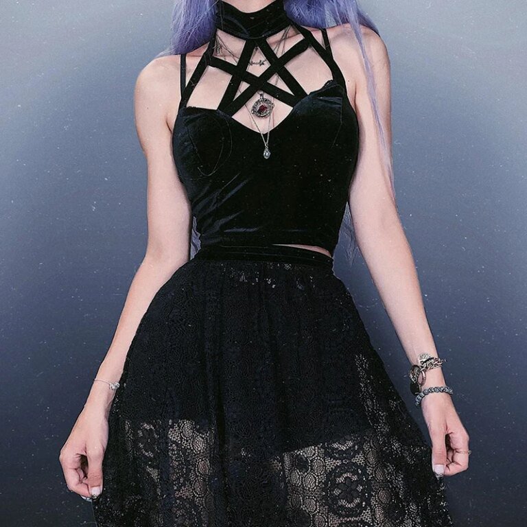 Goth Cross Print Lace Bodycon Crop Tops - Aesthelook